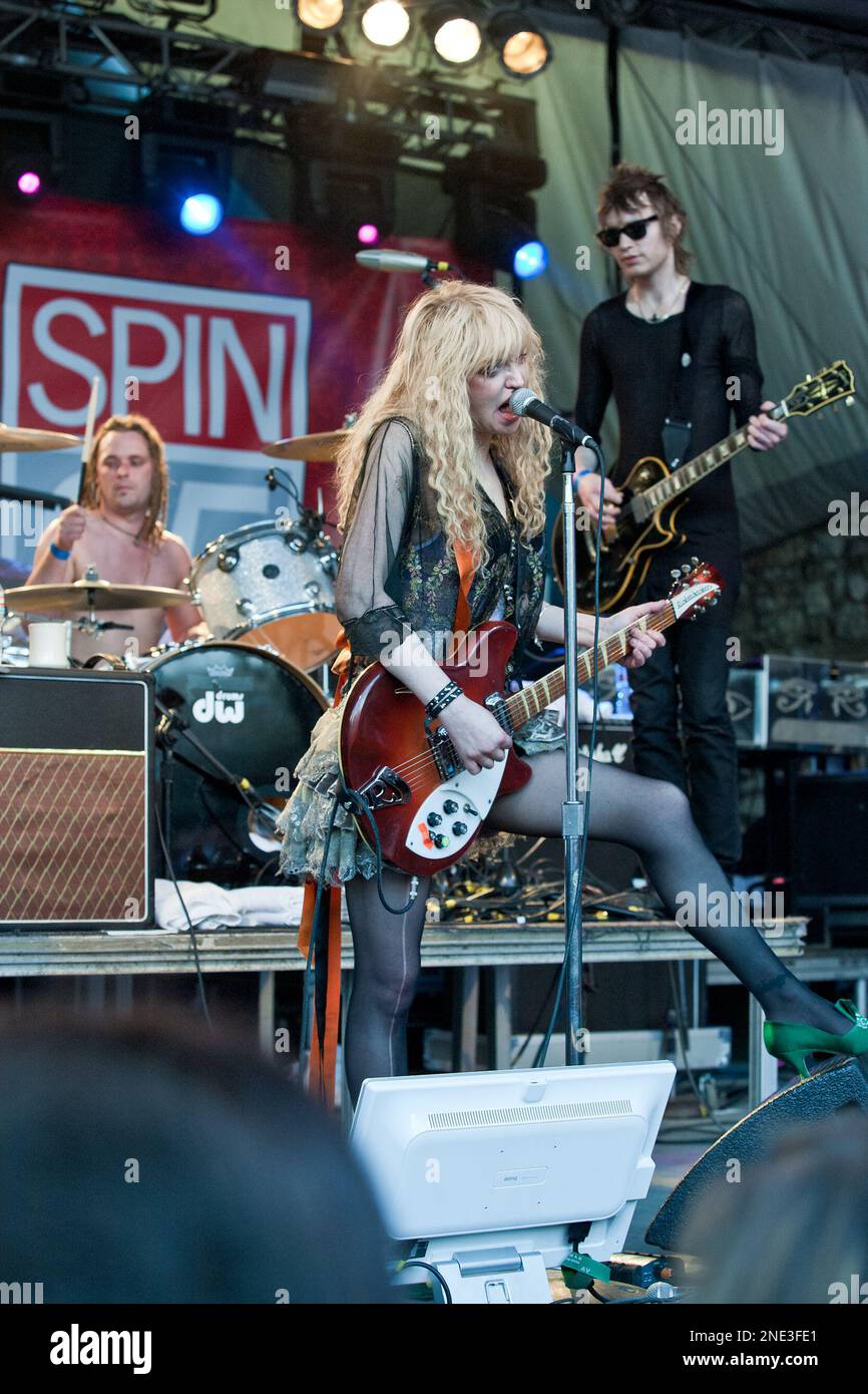 Courtney Love, Hole play at the SXSW Music Festival Friday March 19 ...