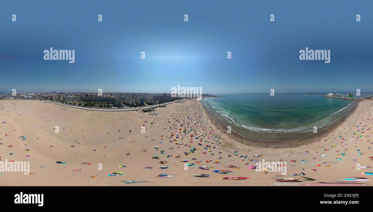 360 degree panoramic landscape panorama of Matosinhos beach Stock Photo ...