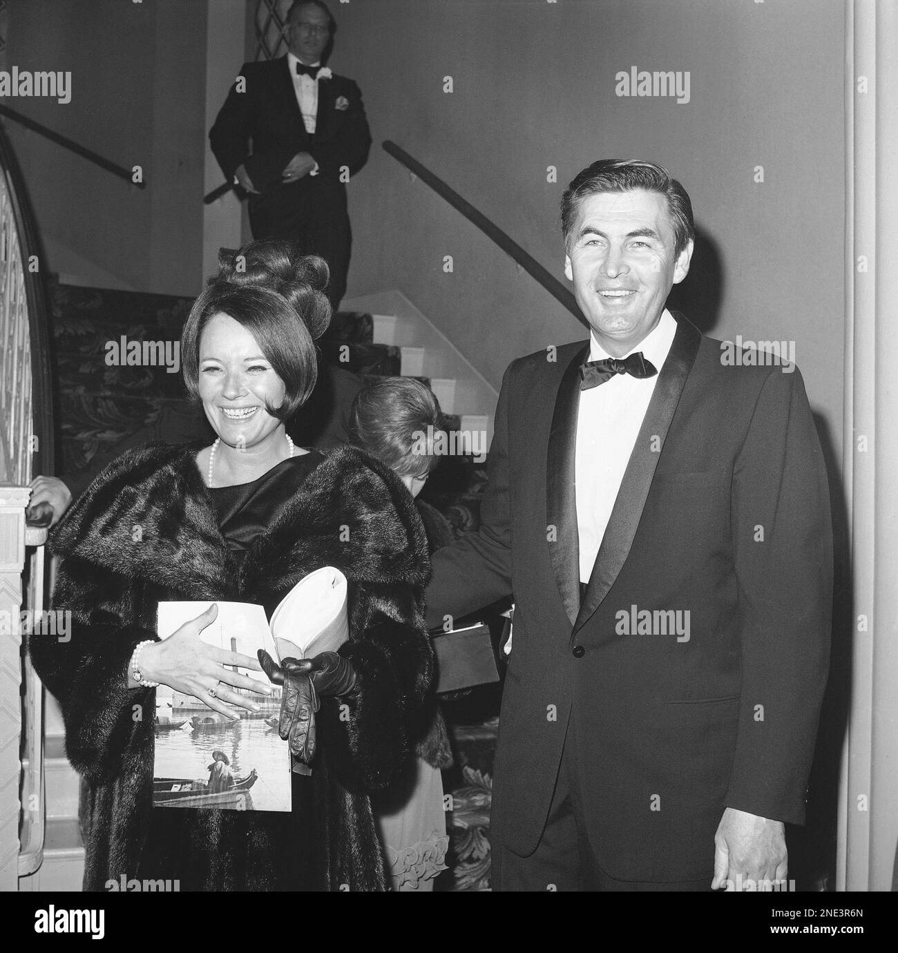 Actor Fess Parker And His Wife Marcy Arrive For The Hollywood Premiere The Sand Pebbles At