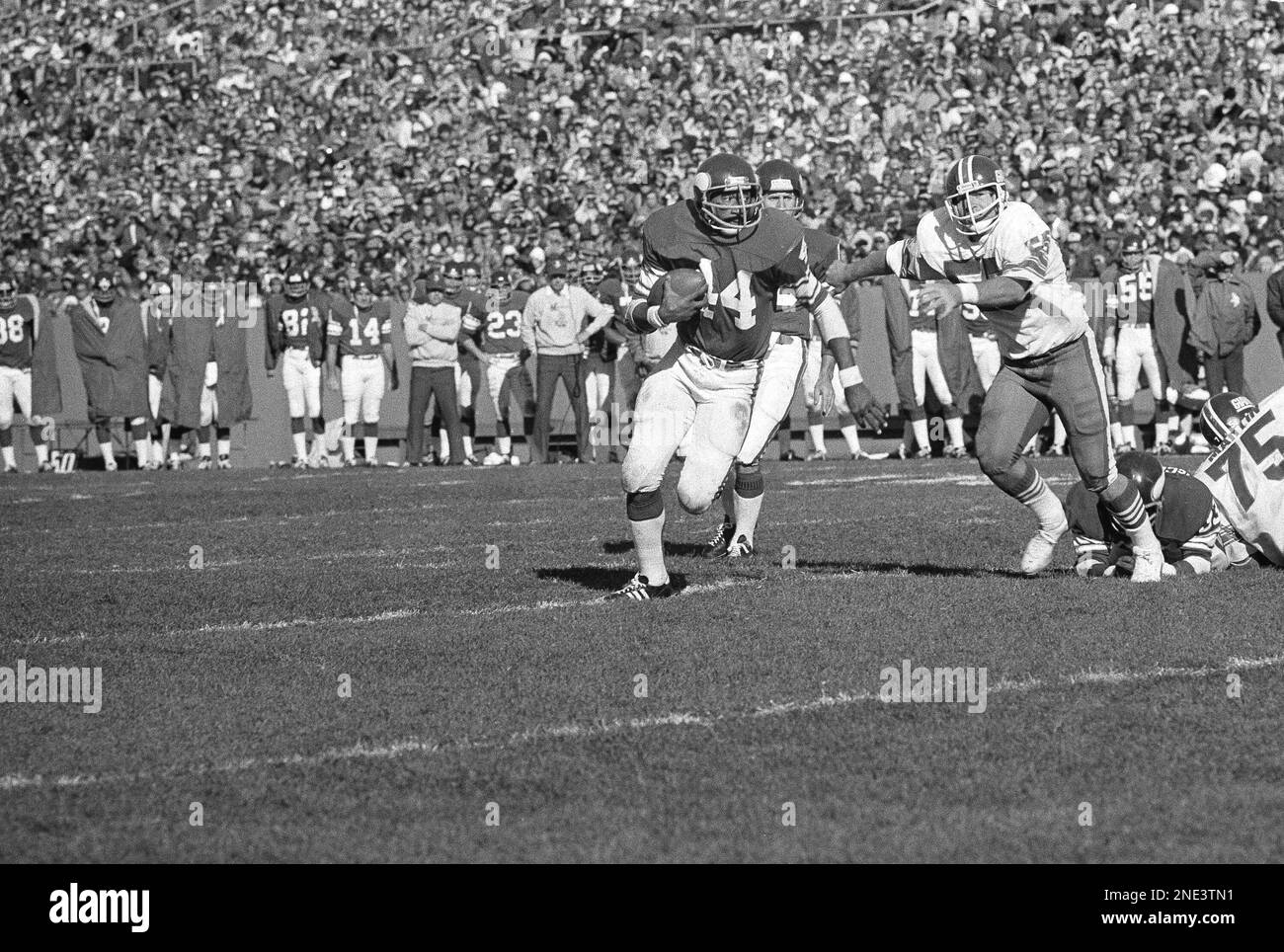 Professional sportsperson sportswear holding action sport competition ...