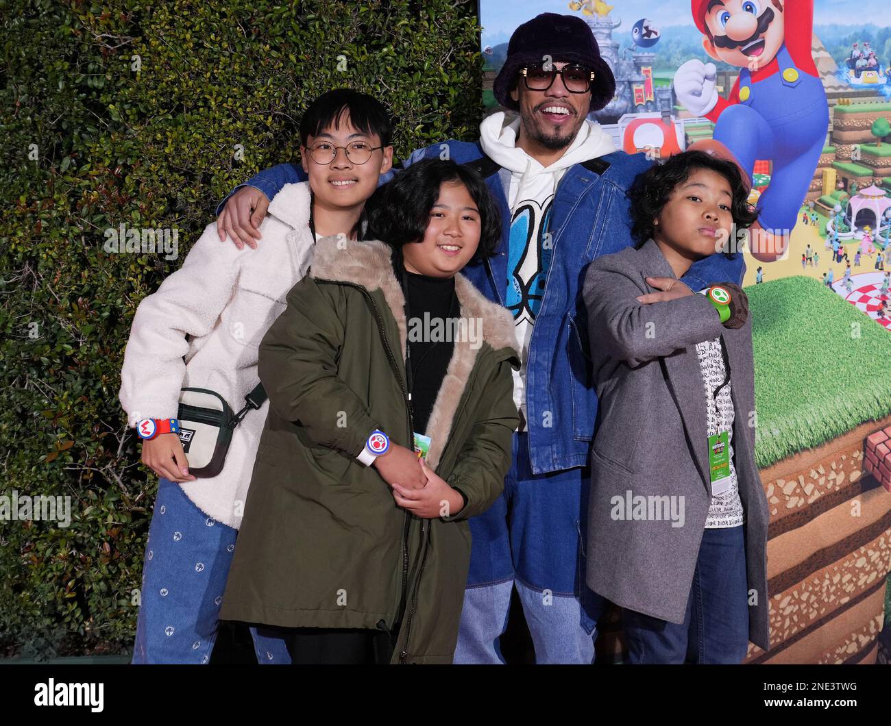 Los Angeles, USA. 15th Feb, 2023. (L-R) Guests, Anderson .Paak and Soul ...