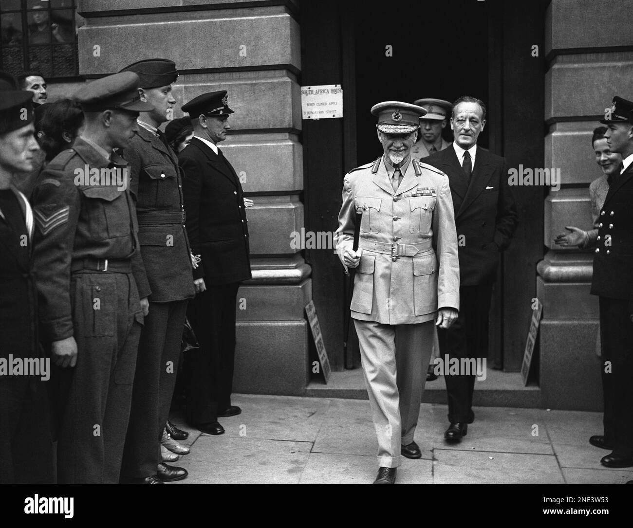 South Africa's Field Marshal Jan Smuts, who arrived in London on Oct ...