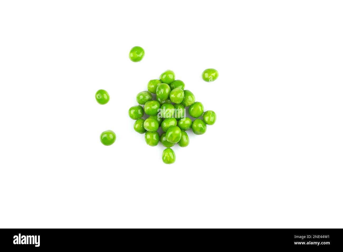 Pile of green wet pea isolated on white background Stock Photo - Alamy