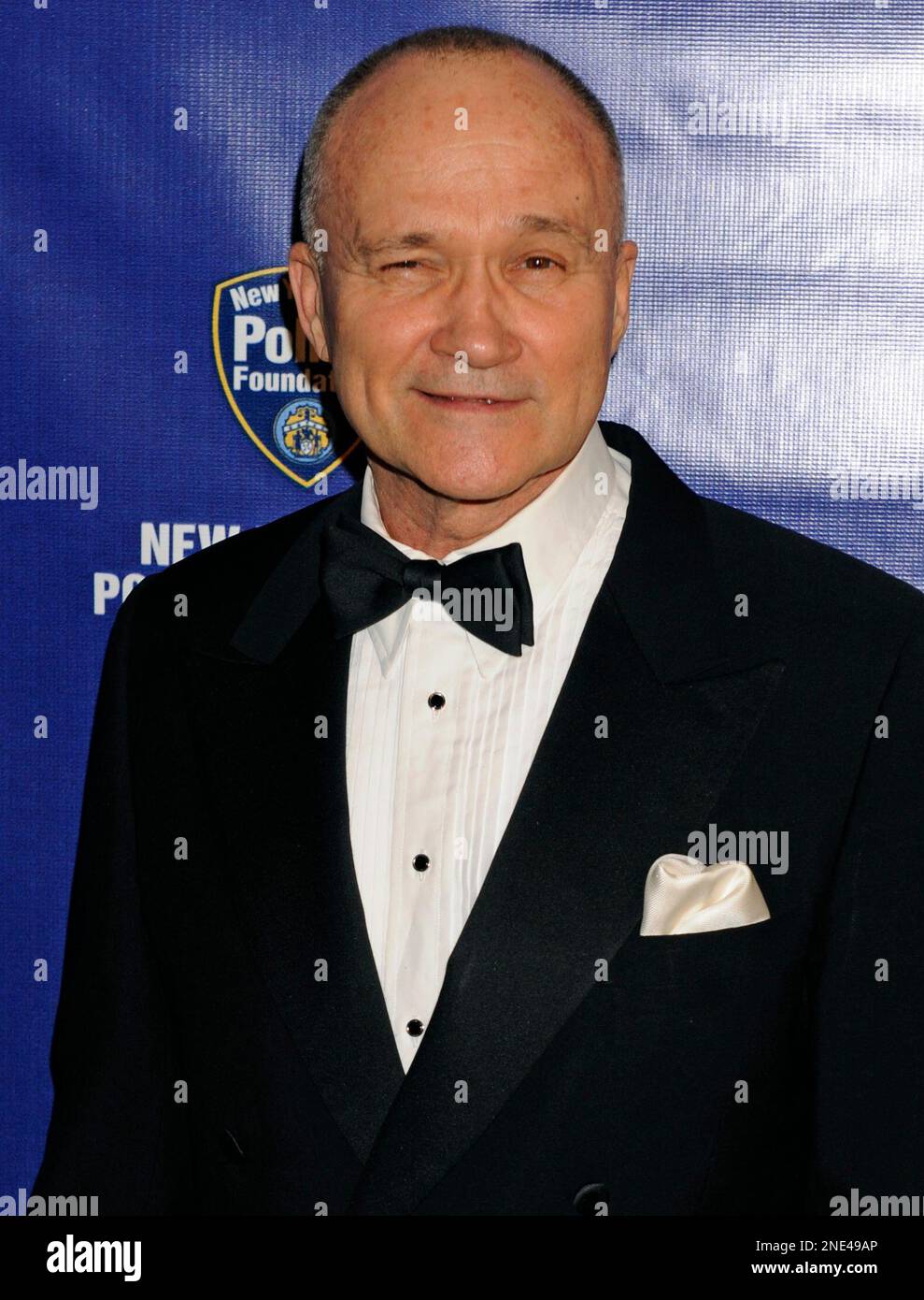 New York City Police Commissioner Ray Kelly poses for photos upon ...