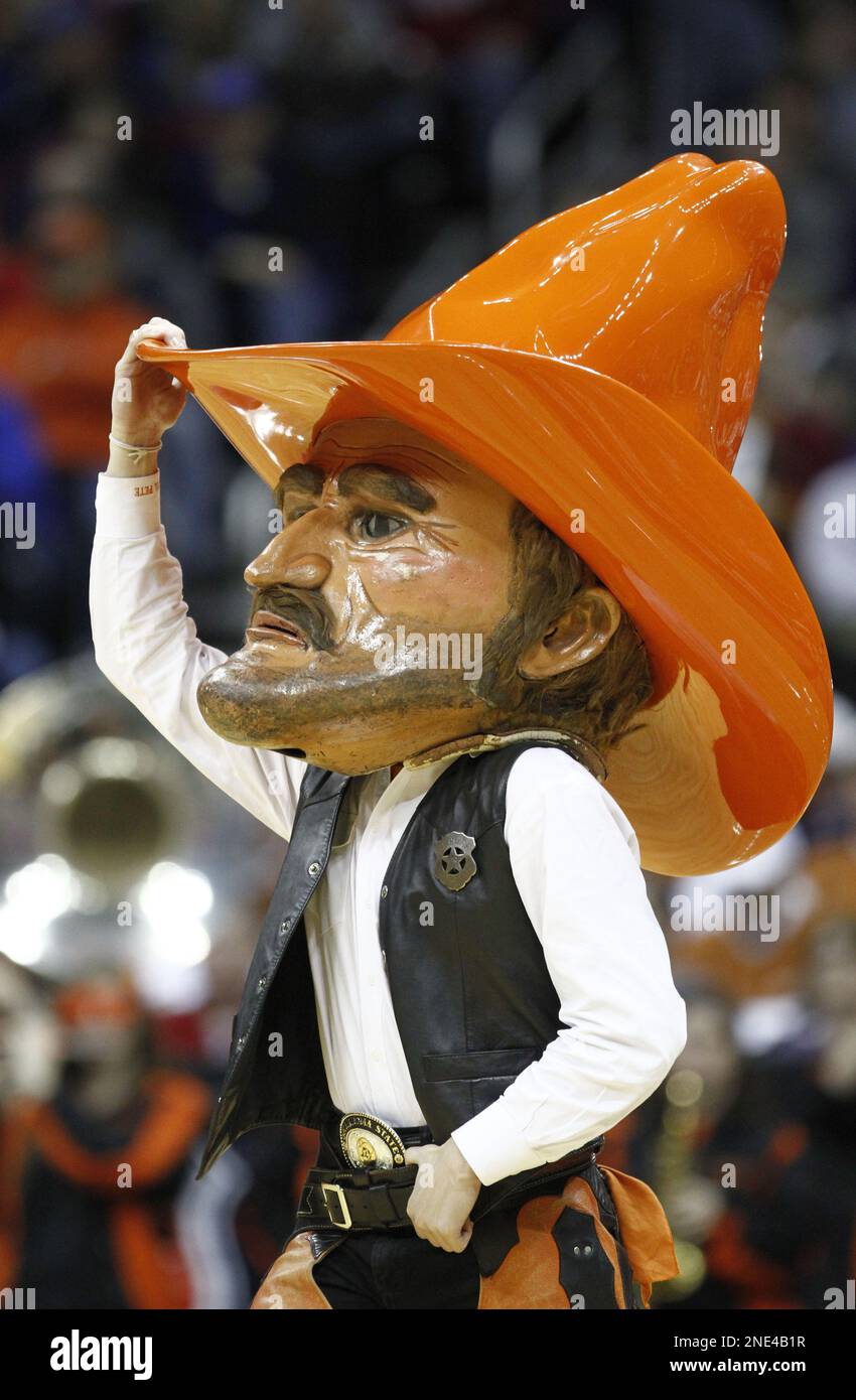 The Oklahoma State mascot performs during the first half of an NCAA ...