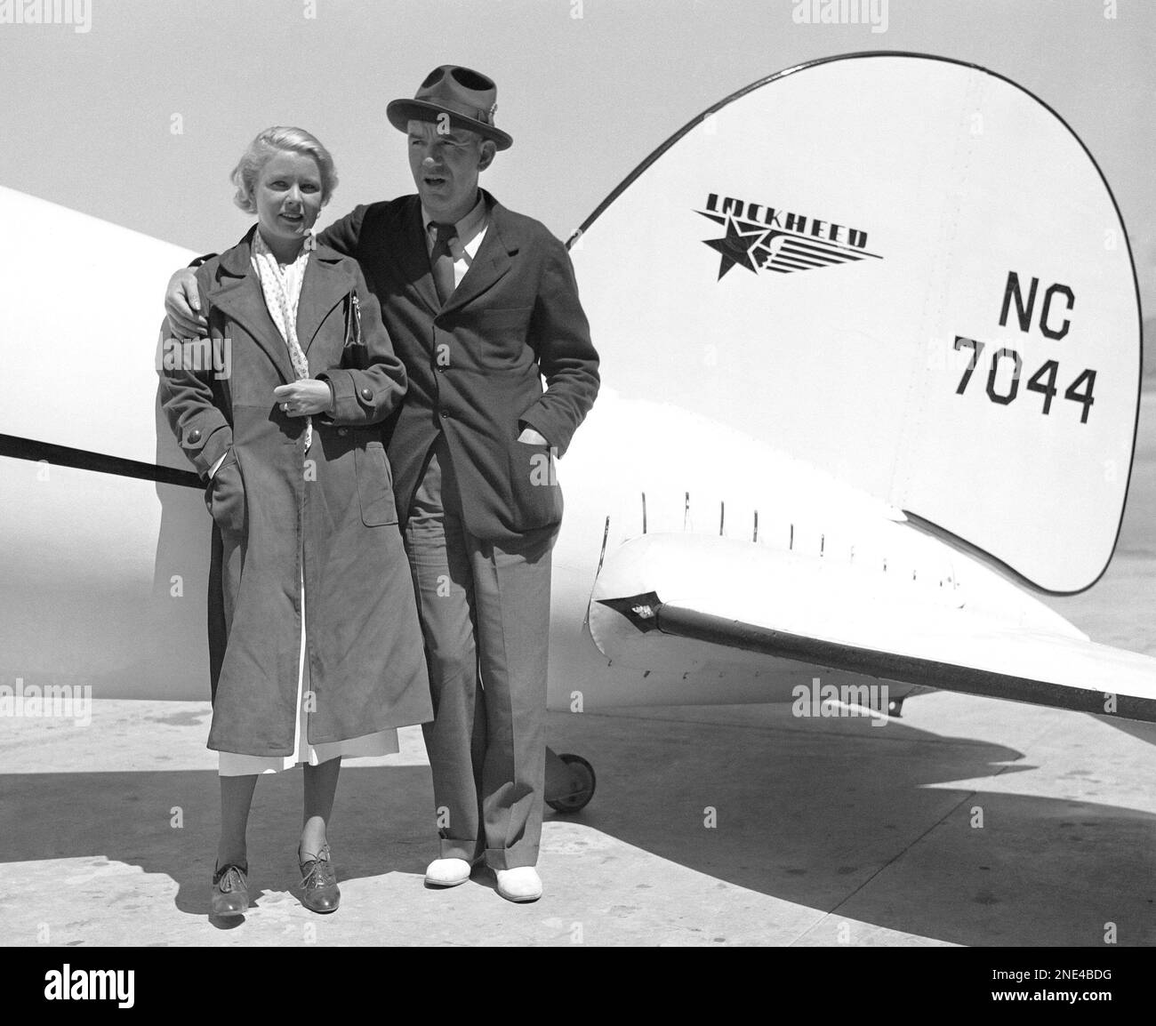 Ted Healy, the film comedian, eloped without his Stooges to Yuma ...