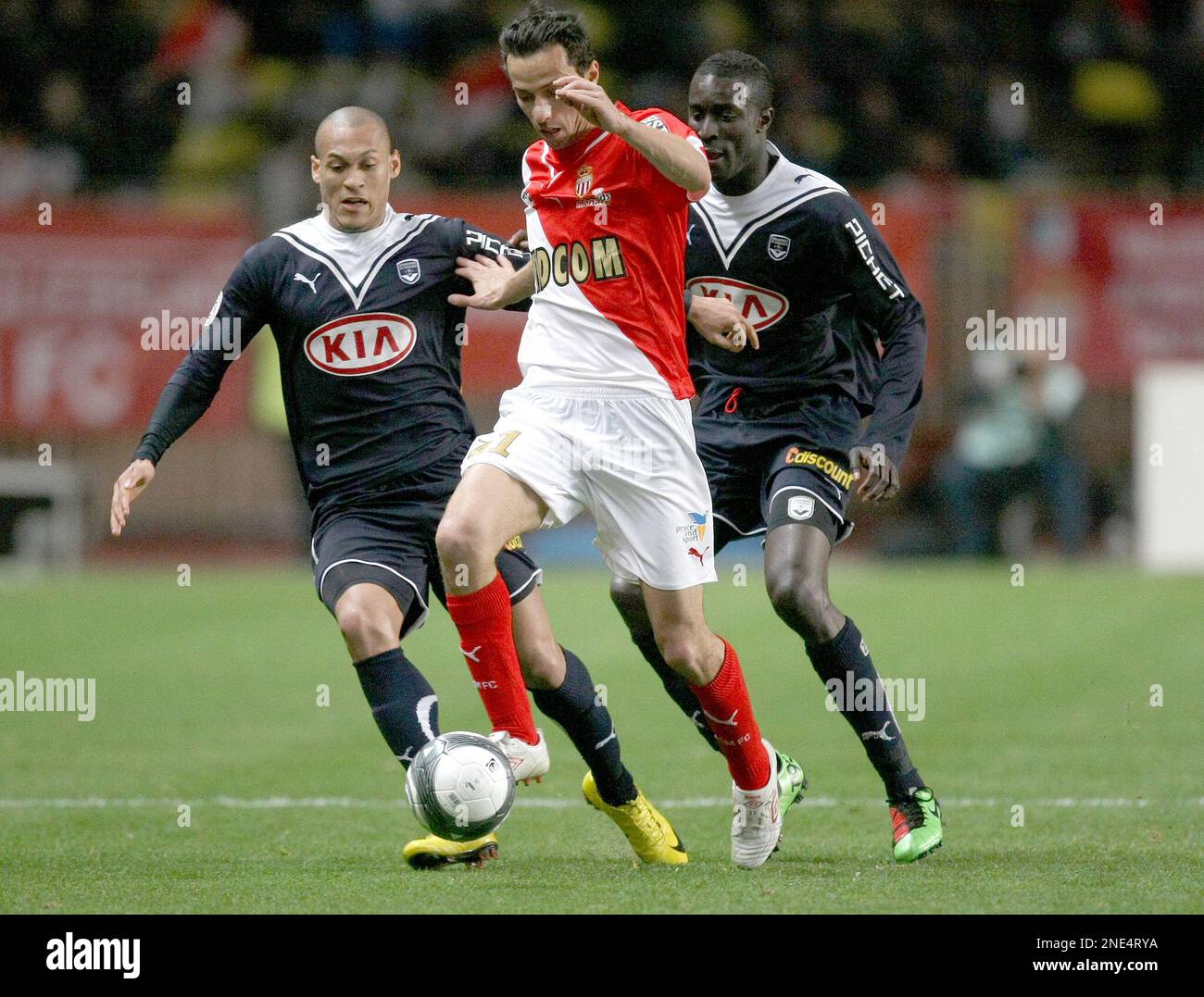 Monaco's Nene of Brazil, center, challenges for the ball with Bordeaux ...