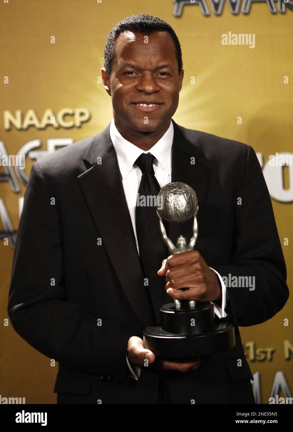 Geoffrey Fletcher poses with his award at the 41st NAACP Image Awards ...