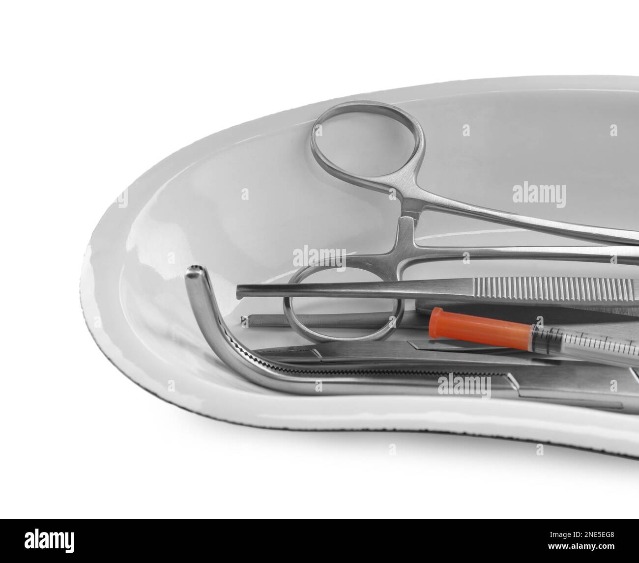 Surgical instruments in dish hi-res stock photography and images - Alamy
