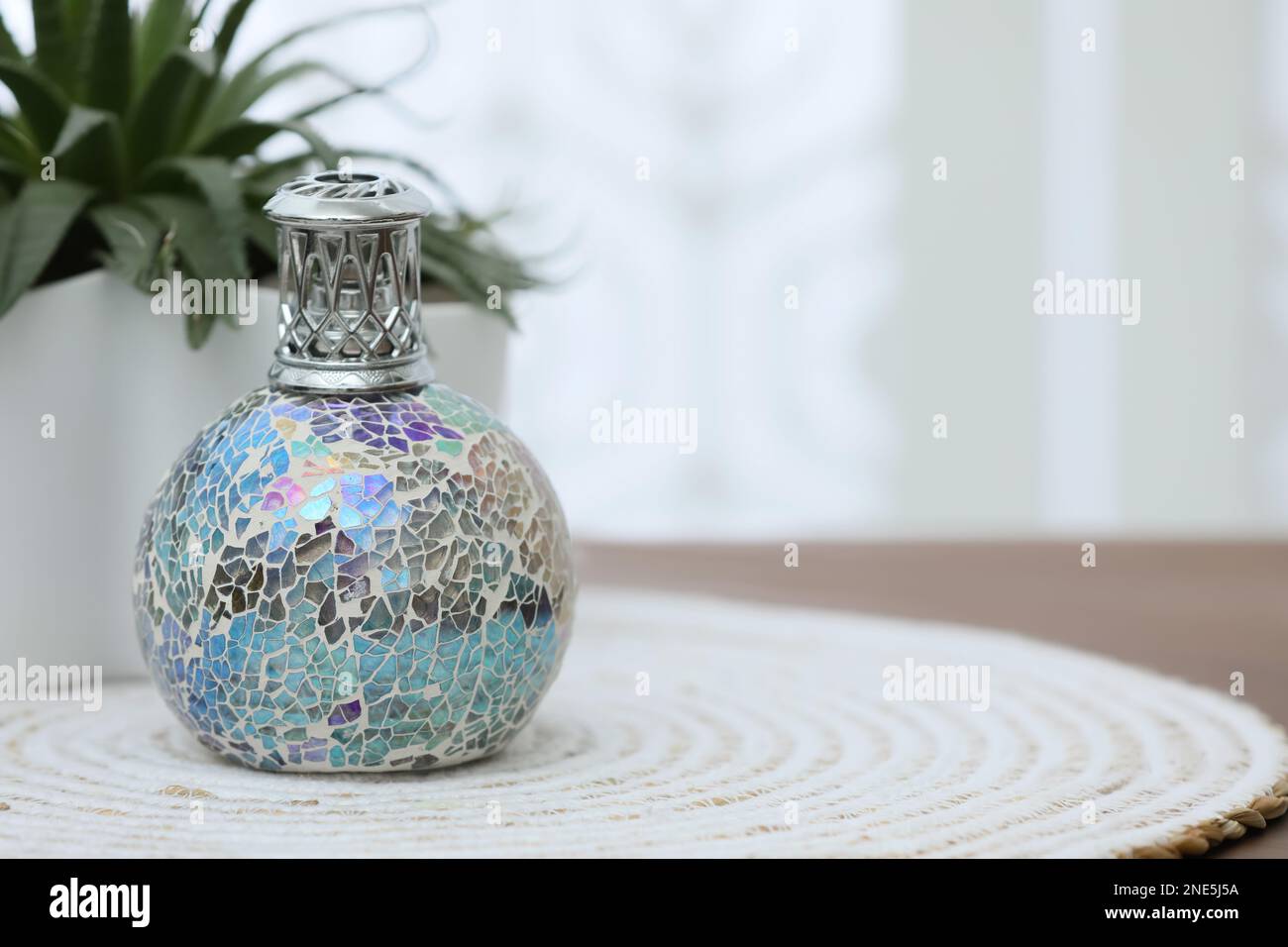 Catalytic lamp hi-res stock photography and images - Alamy