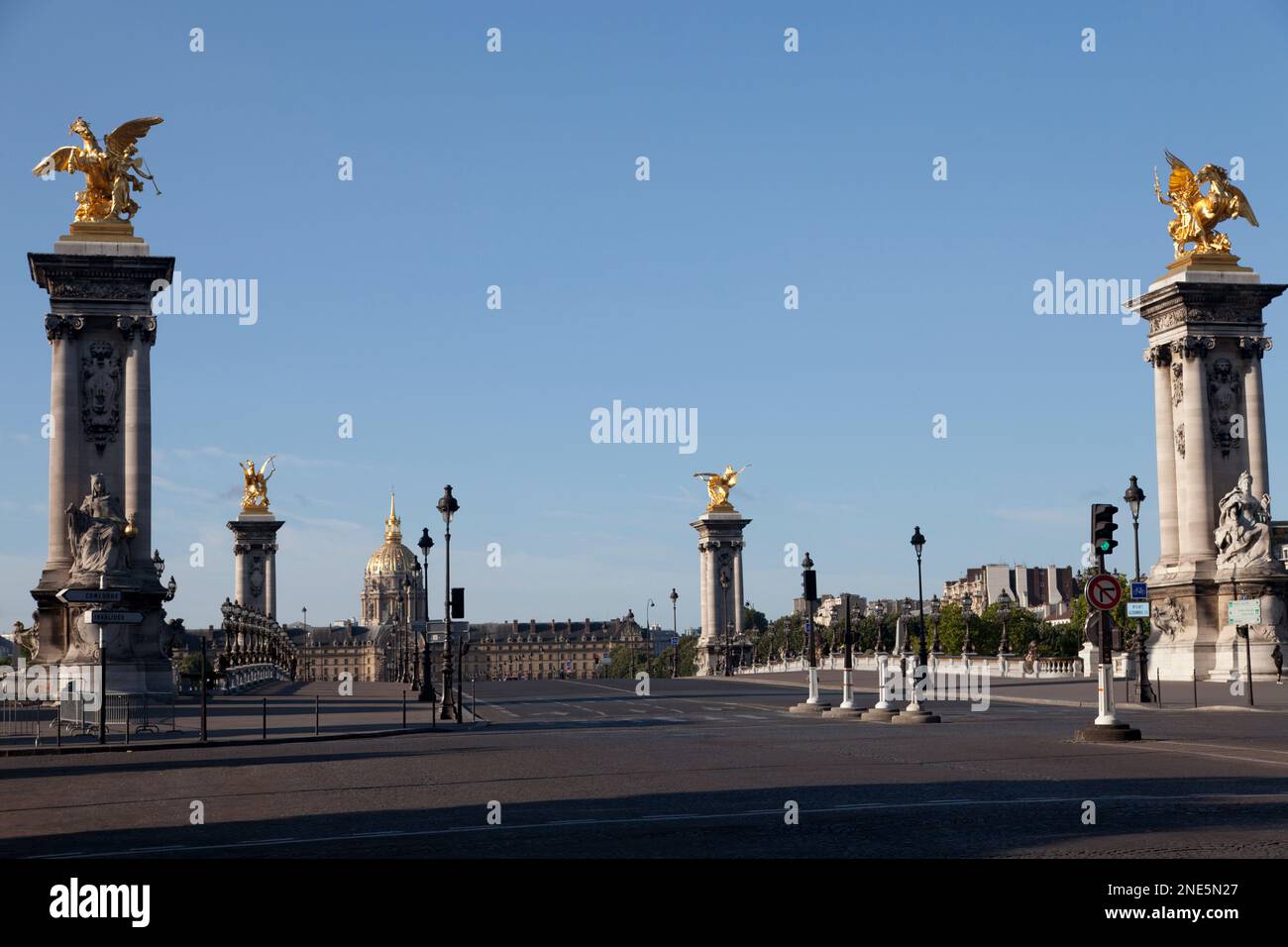 Ponte alexander iii hi-res stock photography and images - Alamy