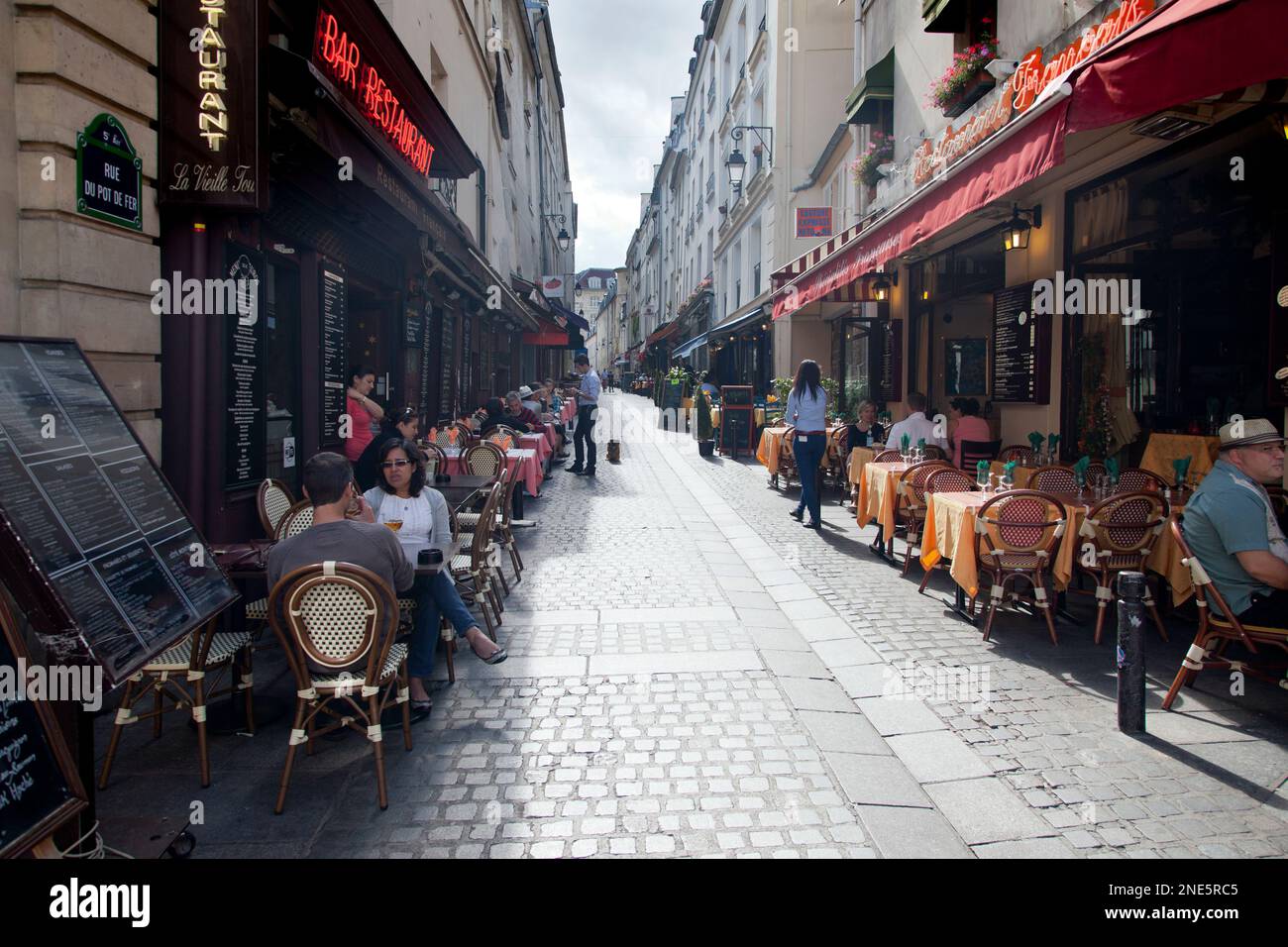 France, Paris, street scene, cafes and bars Stock Photo - Alamy