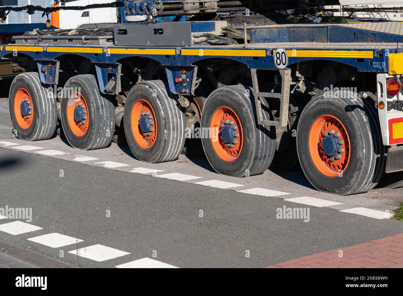 Multi axle truck hi-res stock photography and images - Alamy