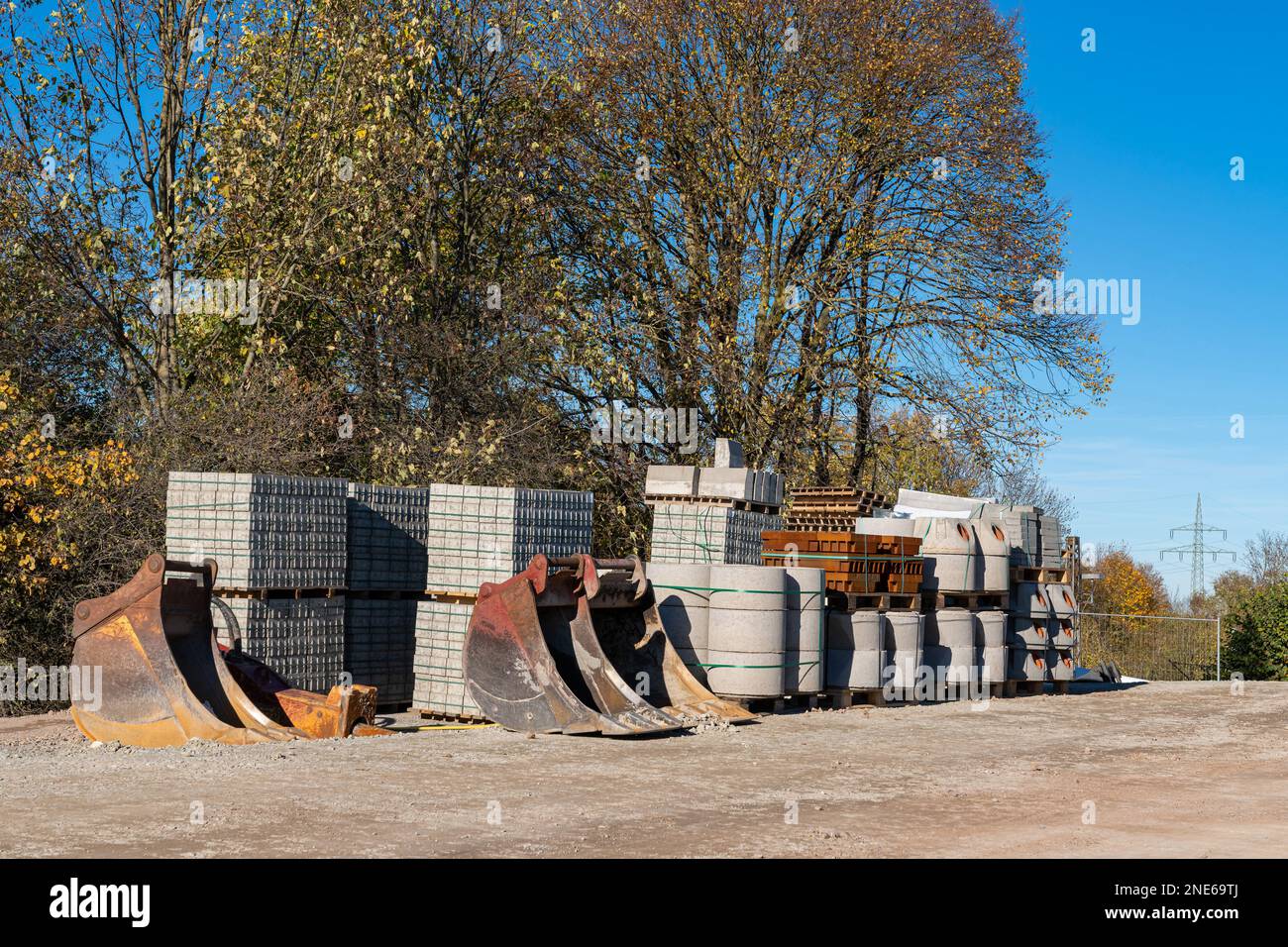 Concrete buckets construction hi-res stock photography and images - Alamy