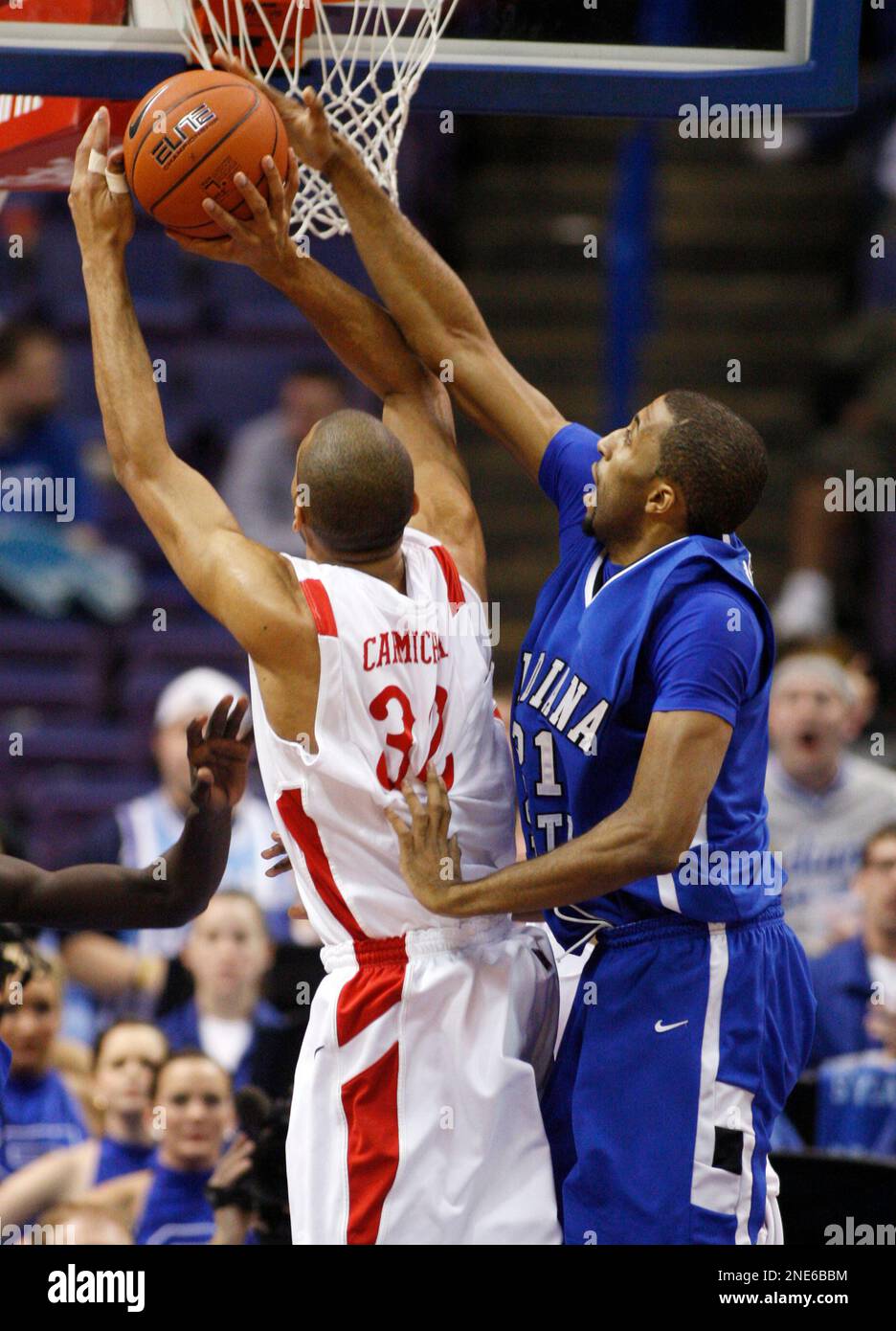 Indiana State's Isiah Martin (21) rejects a shot by Illinois State's ...