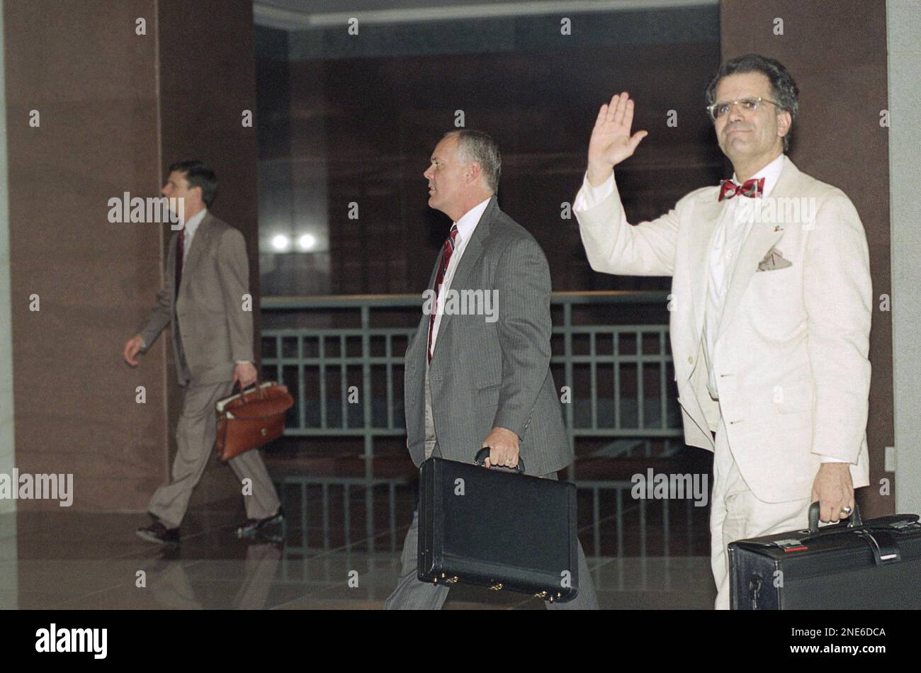 Los Angeles police officers Timothy Wind, left, and Stacey Koon, center ...