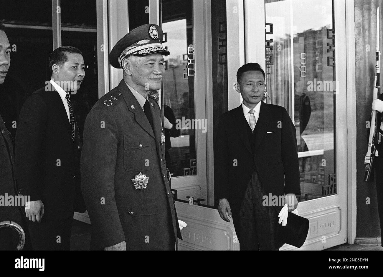 South Korean President Park Chung Hee, right, and Nationalist Chinese ...