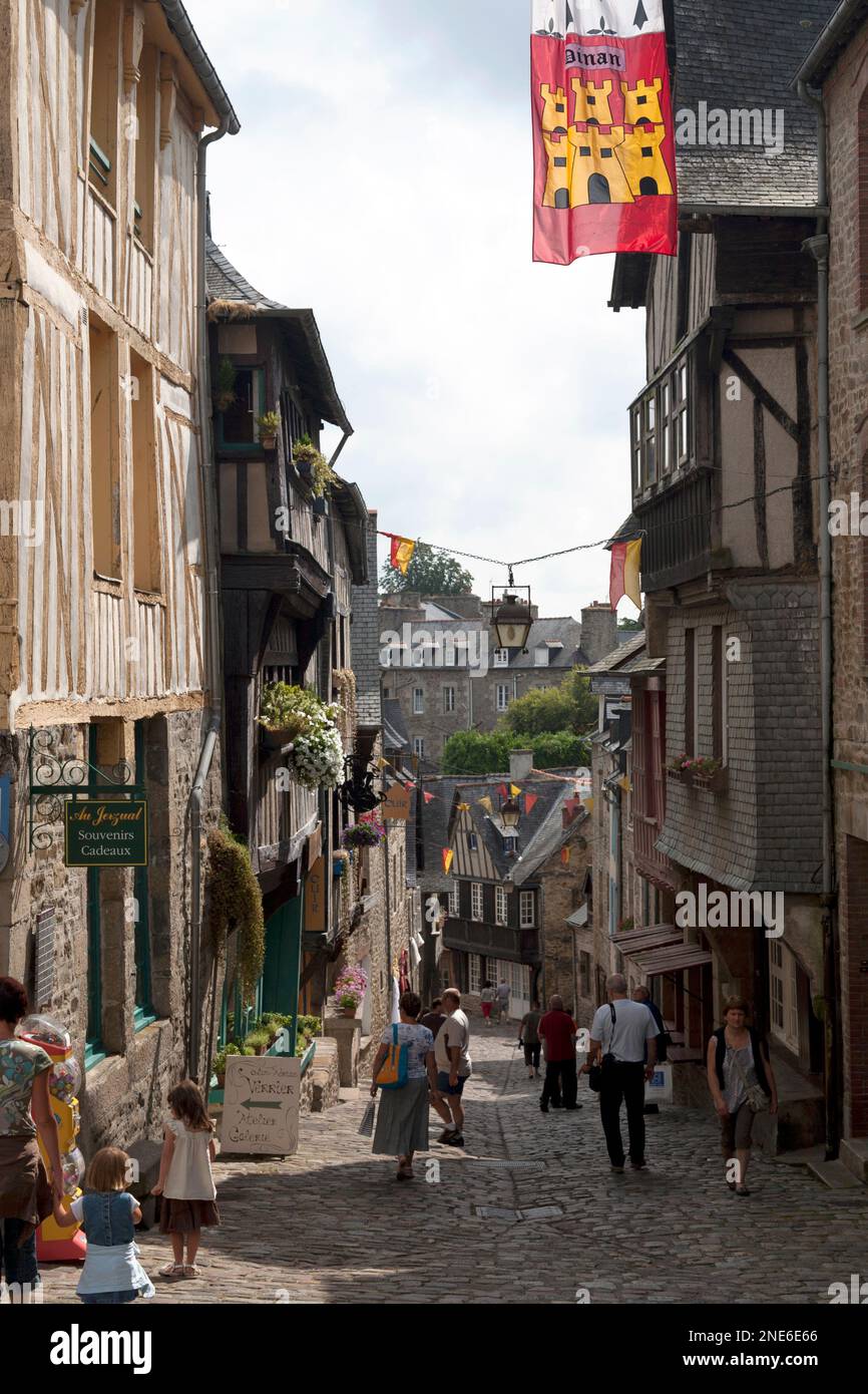 Streets of the Medieval town of Dinan, Brittany, France Stock Photo - Alamy