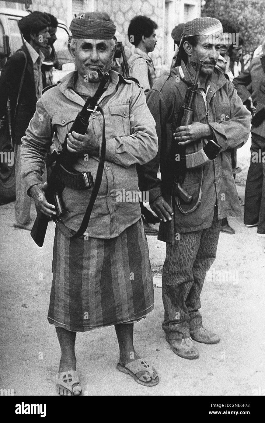 Yemeni soldiers and militia donning Soviet-made AK-47 automatic rifles ...