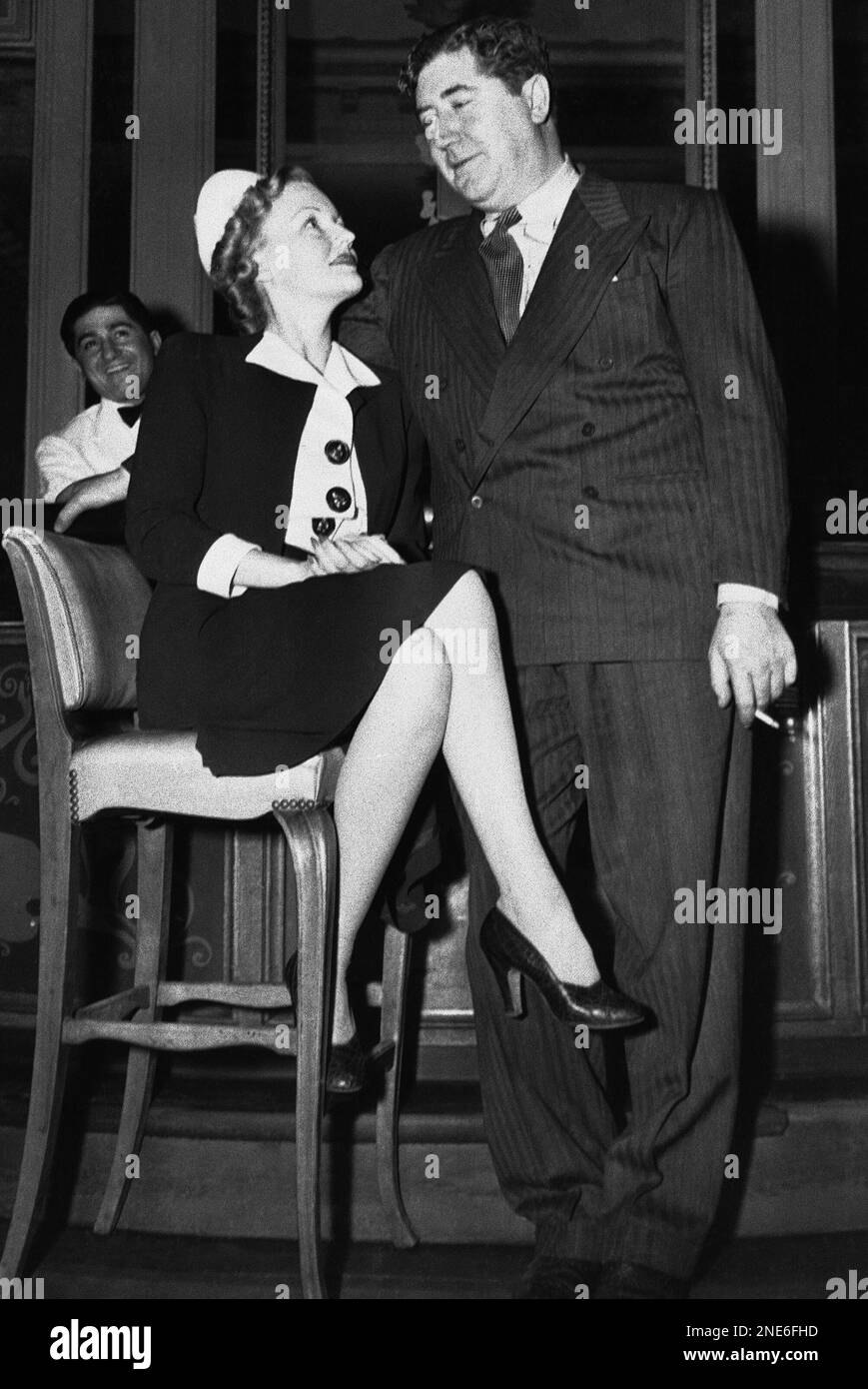 Quentin Reynolds, the famous American journalist and broadcaster, is ...