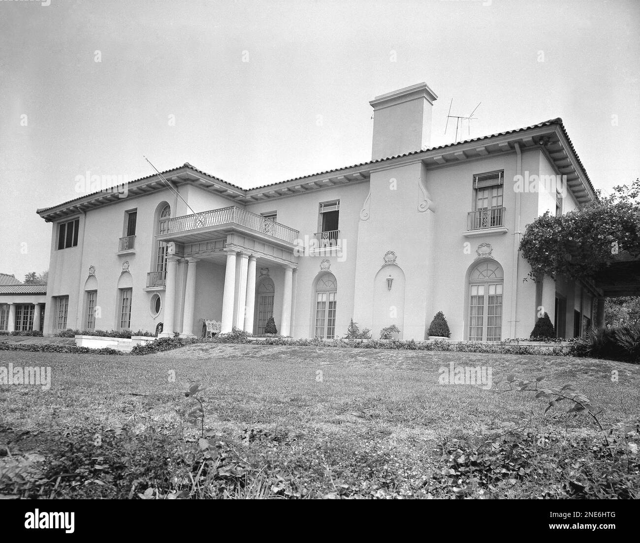 Residence of Director Producer Cecil B. DeMille in Los Angeles ...
