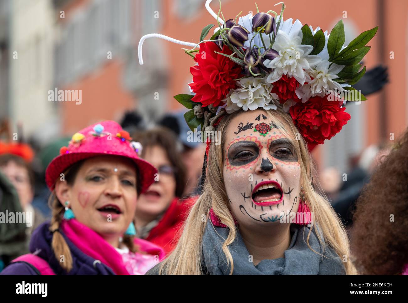 Wittlich, Germany. 16th Feb, 2023. Carnivalists celebrate on ...
