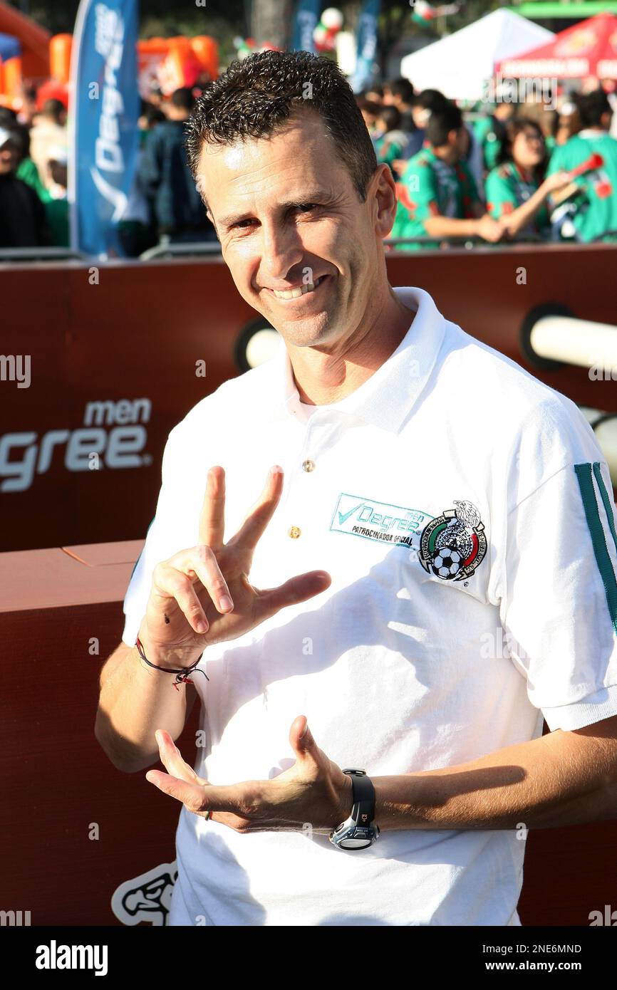 Félix Fernández, Mexican National Team legend, hosts as Degree Men ...