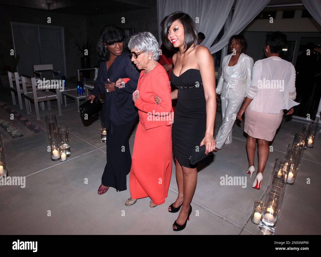 BEVERLY HILLS, CA - MARCH 3: From left, LaTanya Richardson, Ruby Dee ...