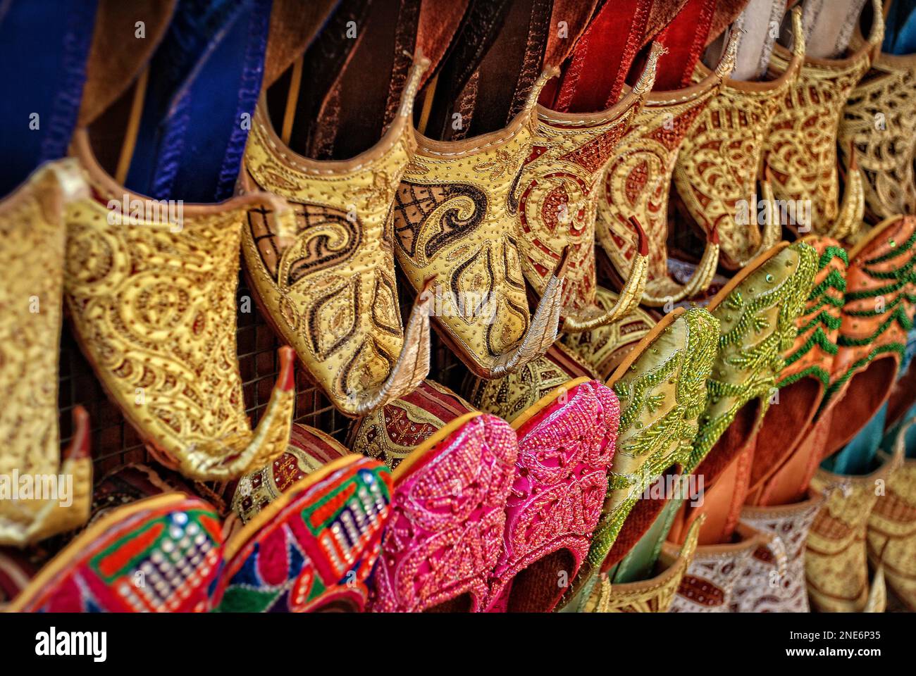 Traditional Arabian slippers in Old Souk Dubai, UAE Stock Photo - Alamy