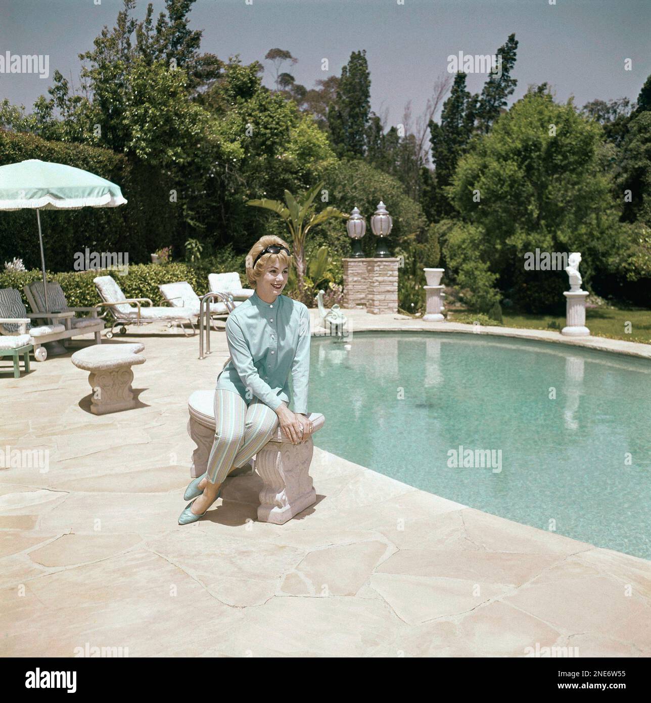 Shirley Jones Home Shaun Cassidy Shares Photo Of Shirley Jones On Her