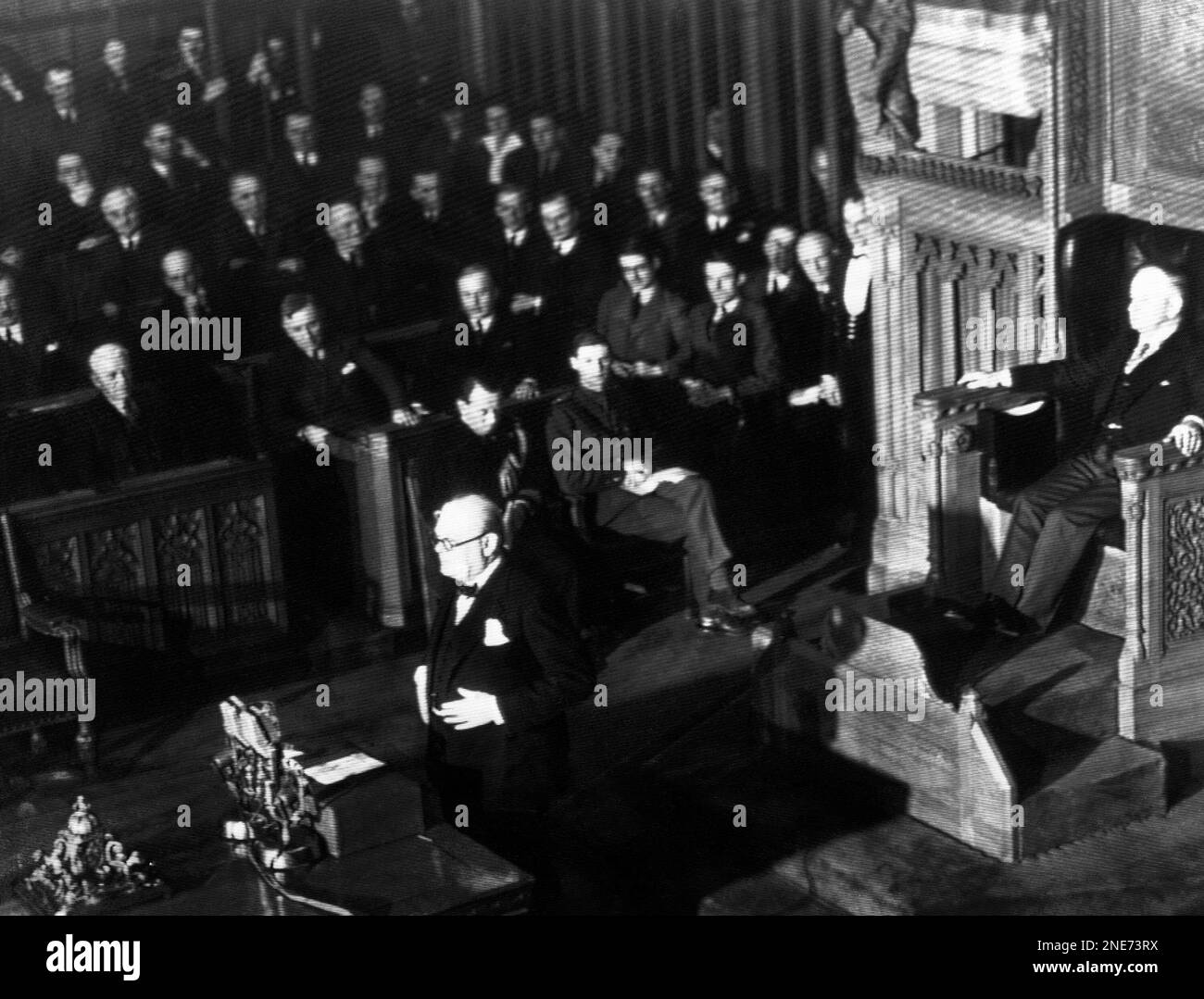 A joint session of the Canadian Senate and House of Commons hear ...