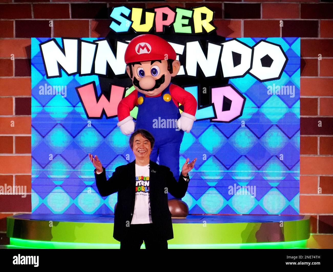 Los Angeles, USA. 15th Feb, 2023. (L-R) Mario and Nintendo Creative ...