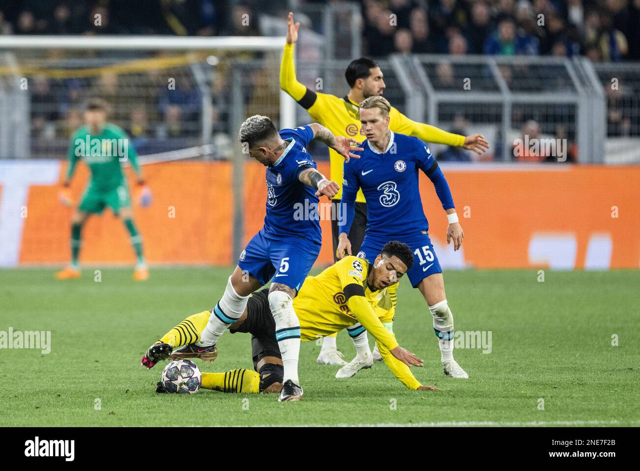 Enzo fernandez chelsea hi-res stock photography and images - Alamy