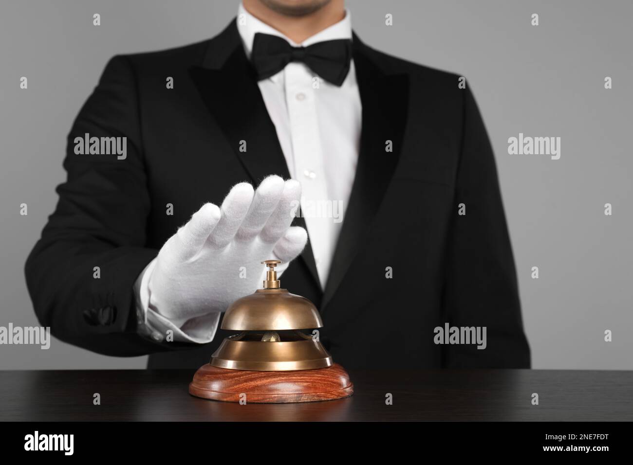 Table service personnel hi-res stock photography and images - Alamy