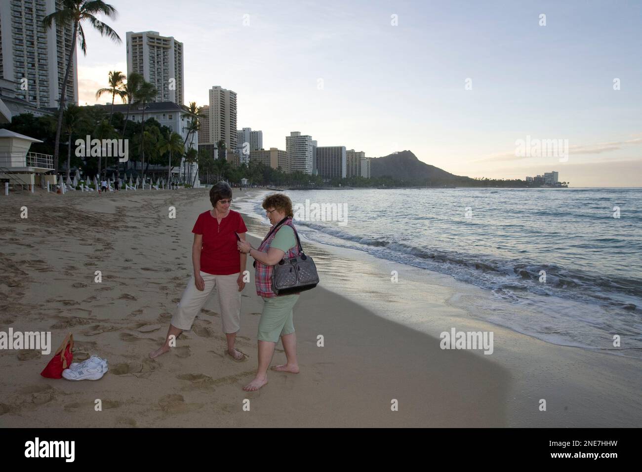 Kay Kunkleman, left, of Lima, Ohio, and Becky Jacobs, right, of ...