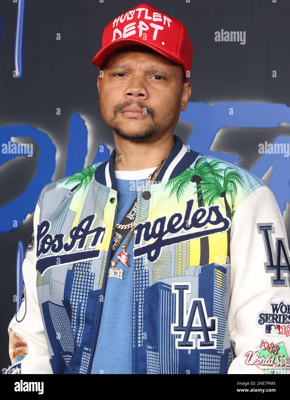 Los Angeles, Ca. 15th Feb, 2023. De'Aundre Bonds at the Red Carpet ...