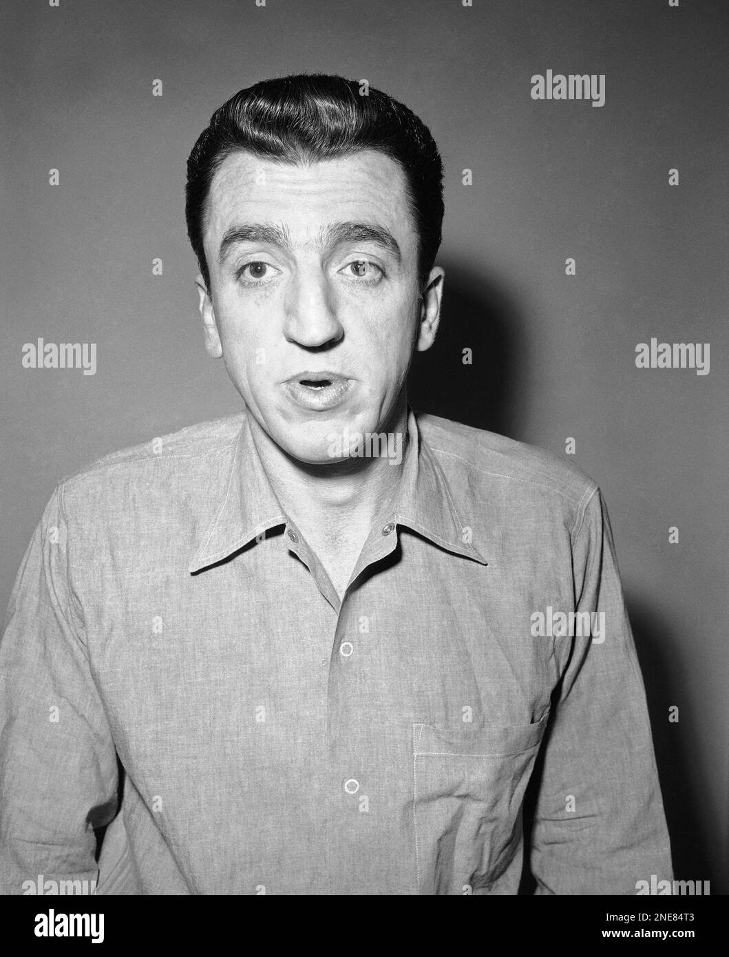 San Quentin death row author Caryl Chessman as he faced camera of ...