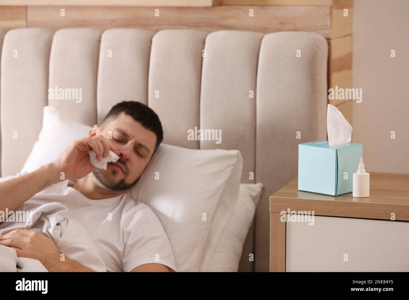 Box tissues man hi-res stock photography and images - Alamy