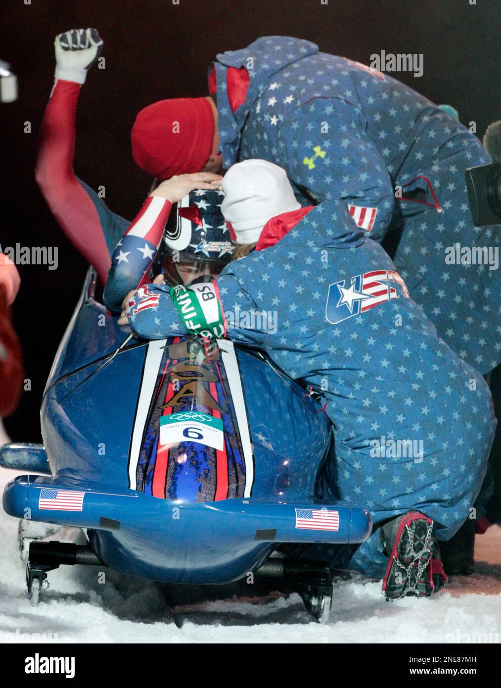 The United States' USA-2, pilot Erin Pac and brakeman Elana Meyers ...
