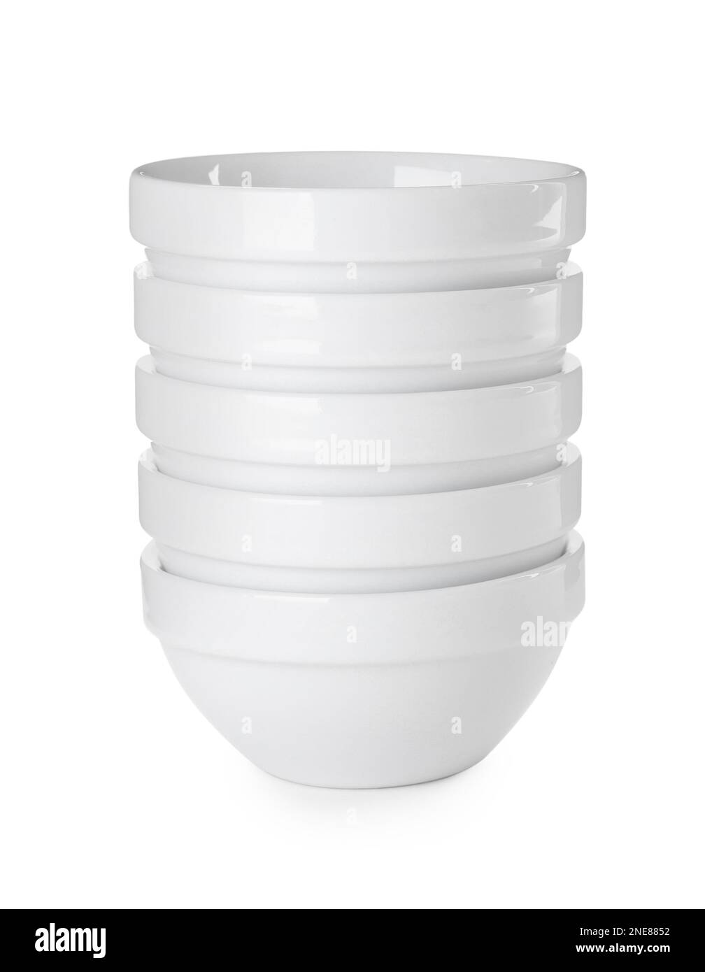 Stack of clean ceramic bowls isolated on white Stock Photo - Alamy