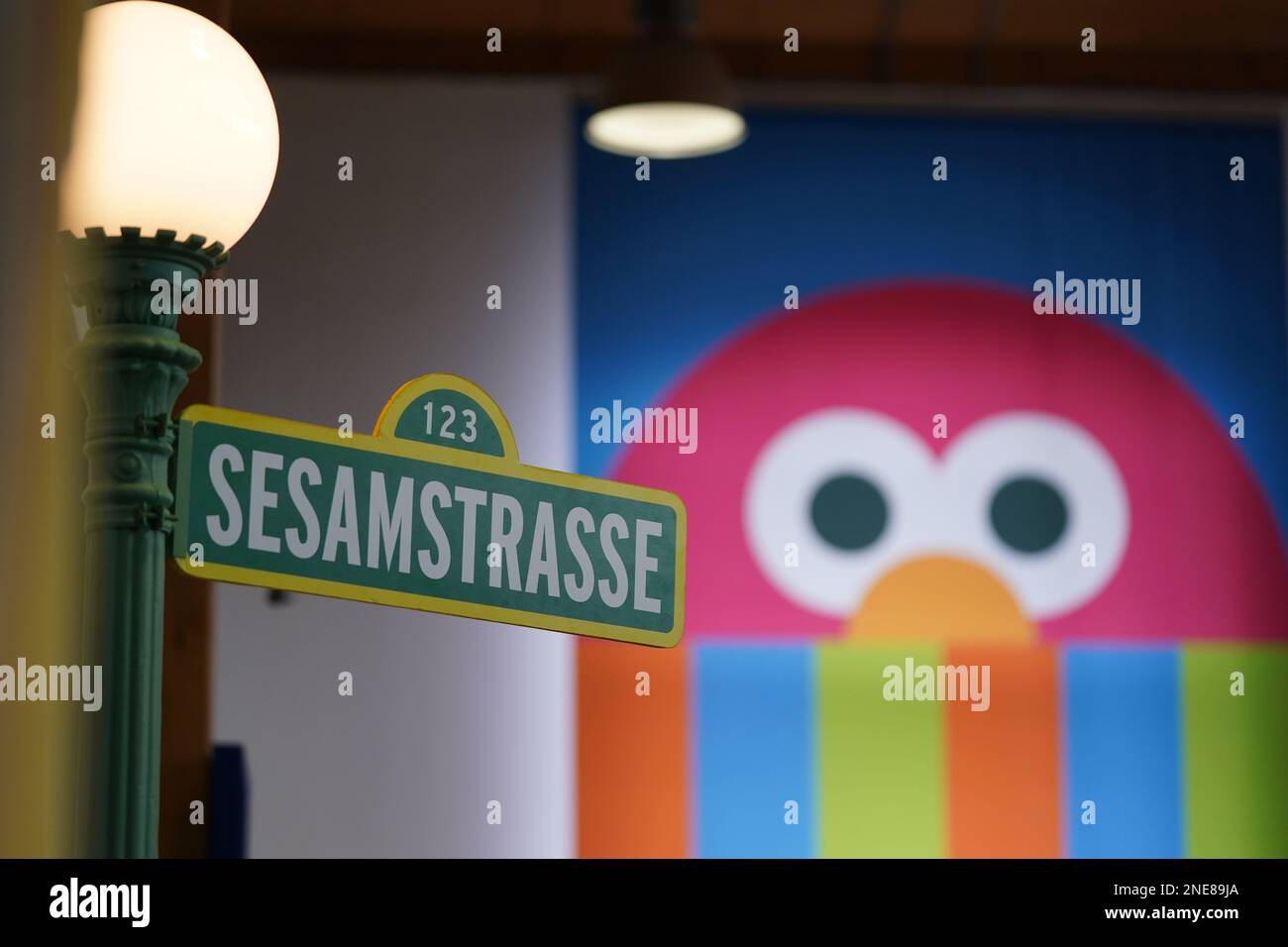 Hamburg, Germany. 16th Feb, 2023. The street sign reading "Sesame ...