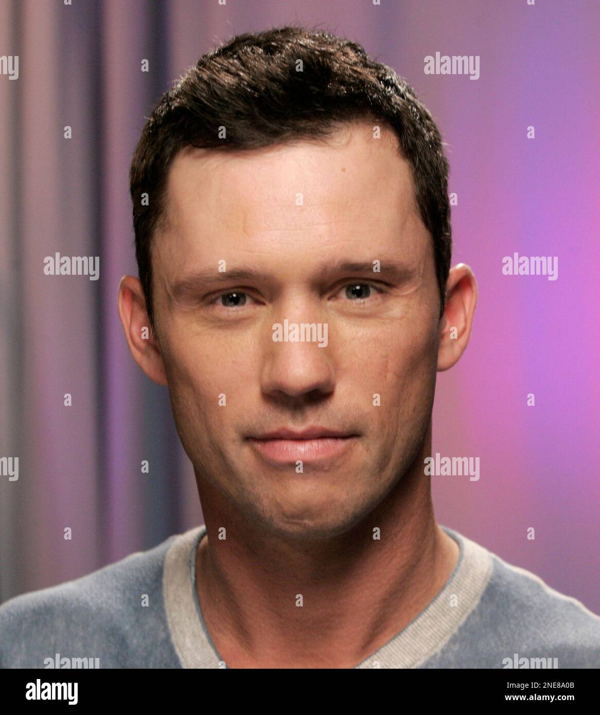 Actor Jeffrey Donovan poses for a portrait Wednesday, Feb. 24, 2010 in ...