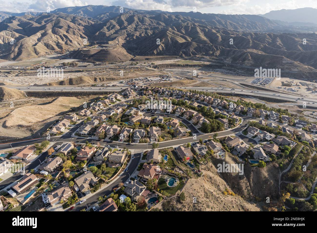 Aerial view of suburban sprawl in the Santa Clarita area of Los Angeles ...