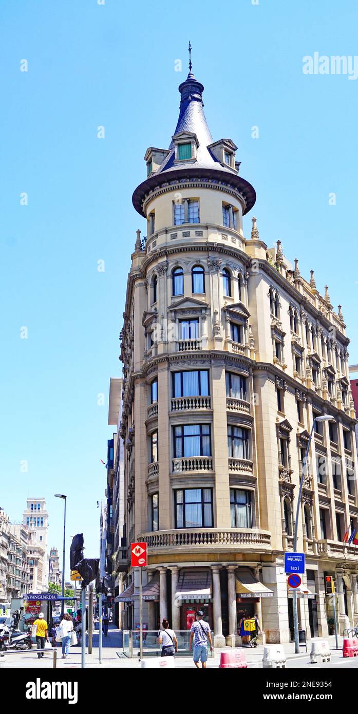 Classic Catalan architecture buildings in Barcelona, Catalunya, Spain ...