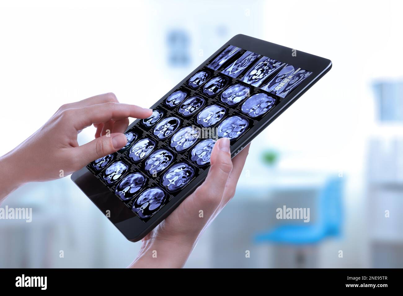 Ray images patient on touch hi-res stock photography and images - Alamy