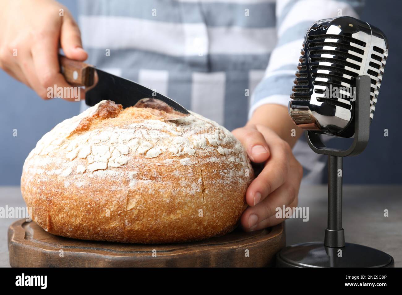 Making asmr sounds microphone hi-res stock photography and images - Alamy