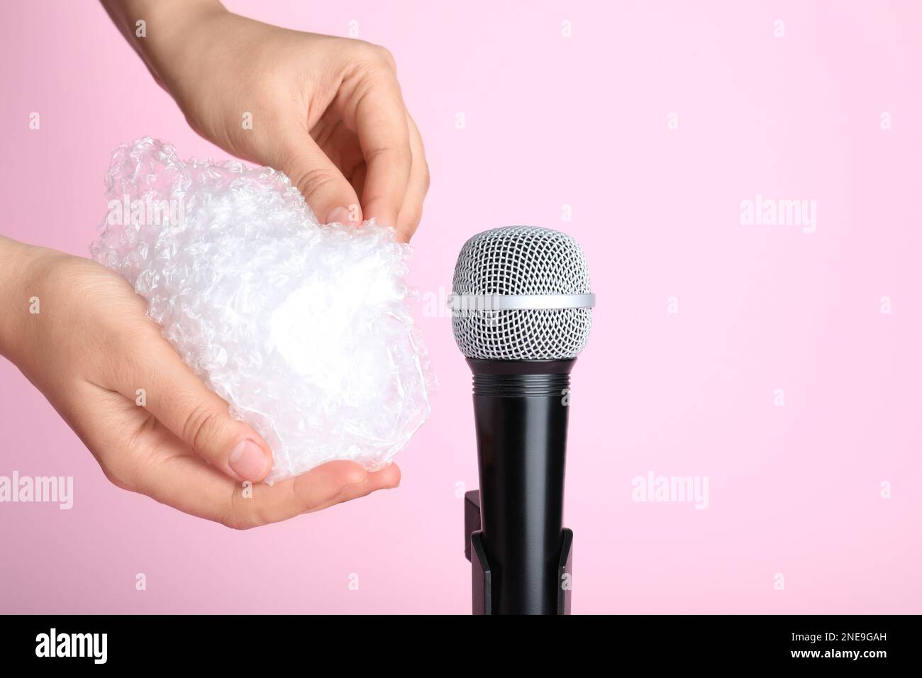 Sleep bubble hi-res stock photography and images - Alamy