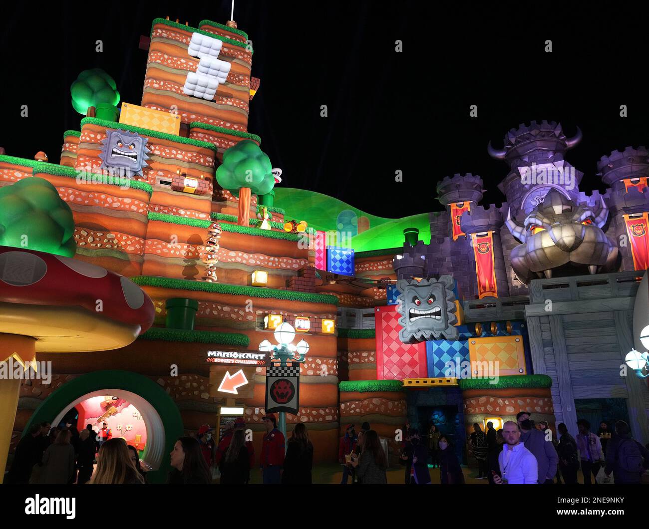 Super nintendo world usa hi-res stock photography and images - Alamy