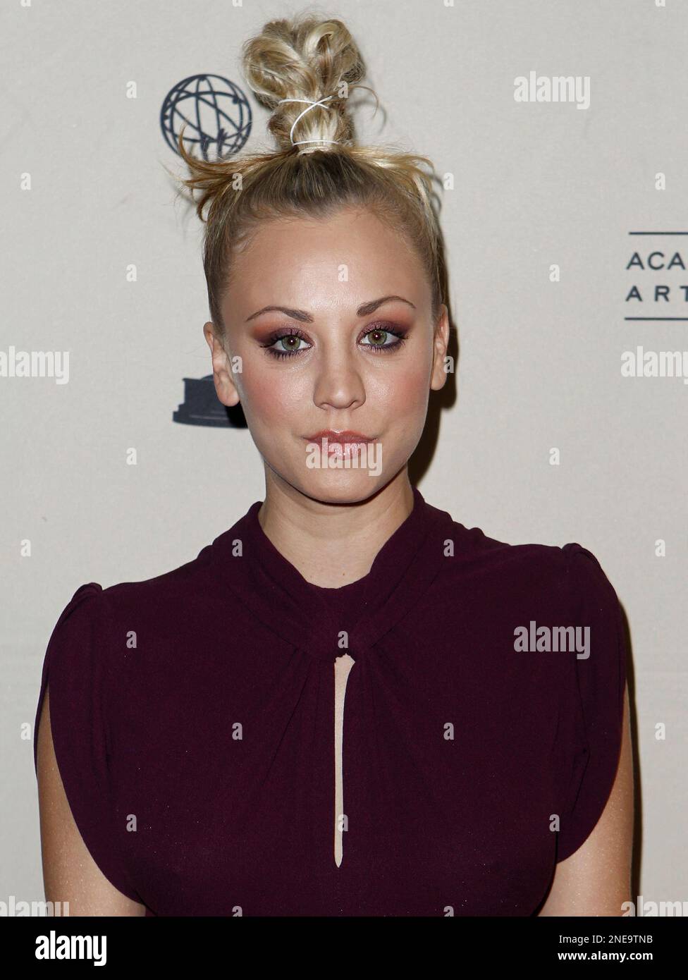 Cast member Kaley Cuoco arrives at An Evening with "The Big Bang Theory ...