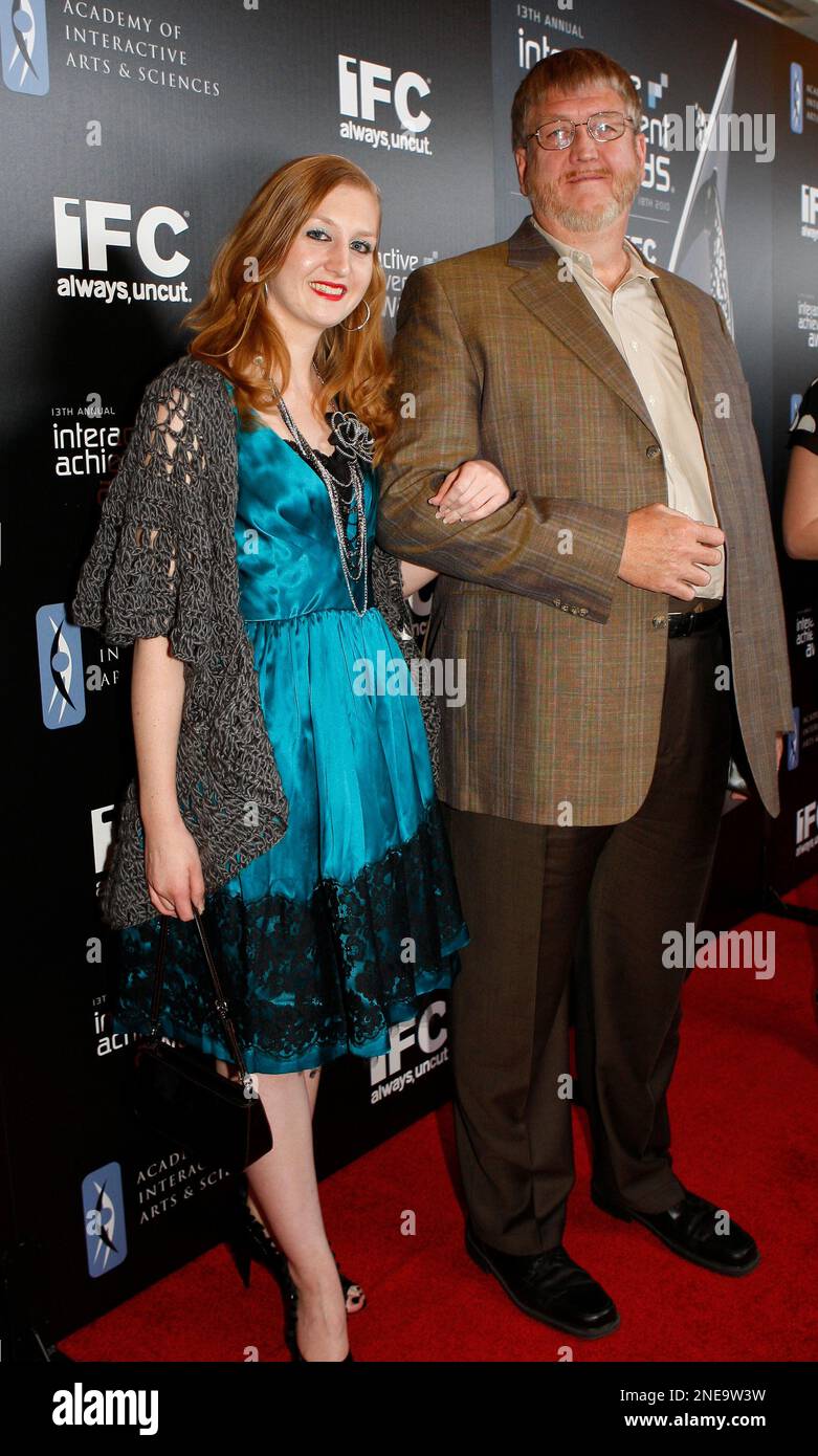 David Crane and his daughter Anya Crane arrive at the 13th Annual ...
